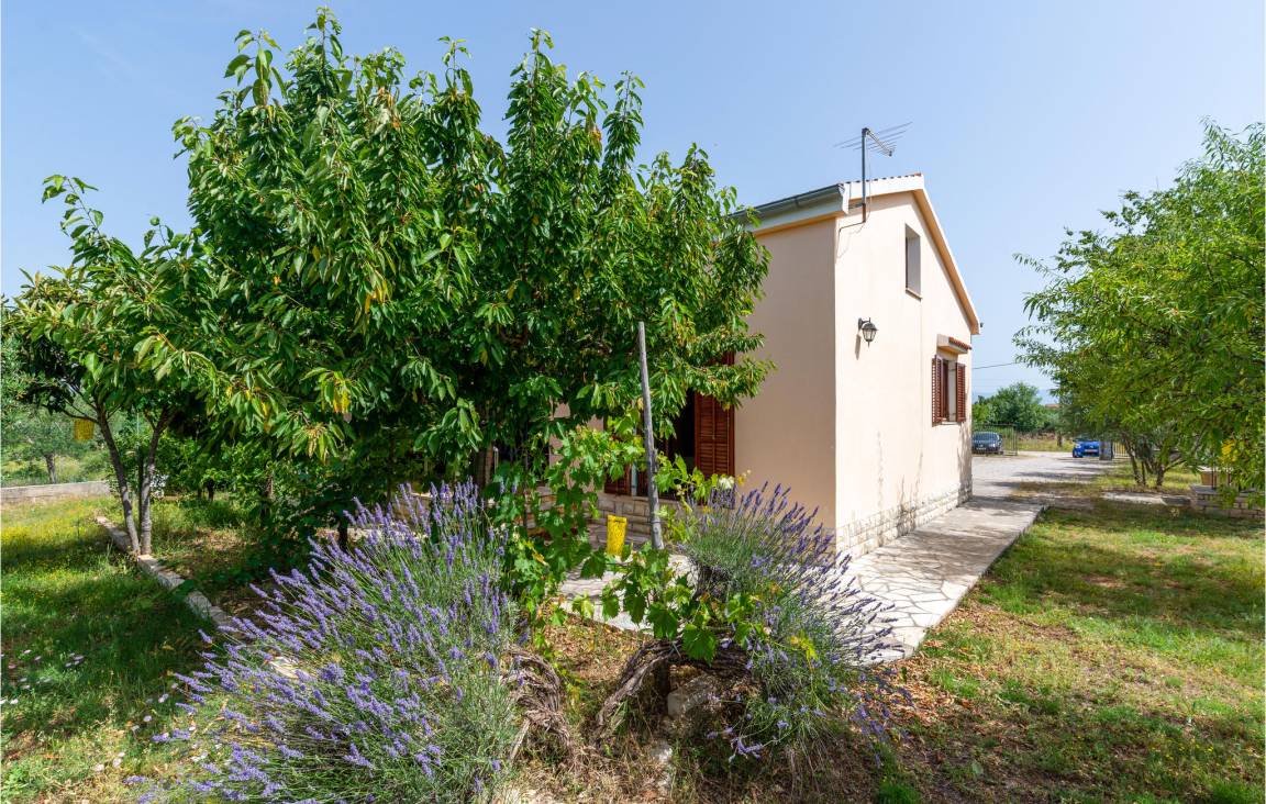 80 M² Ferienhaus ∙ 2 Schlafzimmer ∙ 4 Gäste - Dalmatien