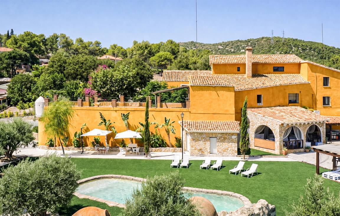 500 M² Huis ∙ 9 Slaapkamers ∙ 26 Gasten - Vilanova i la Geltrú