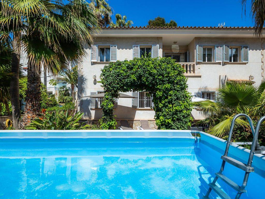 200 M² Villa ∙ 3 Schlafzimmer ∙ 6 Gäste - Playa de Palma