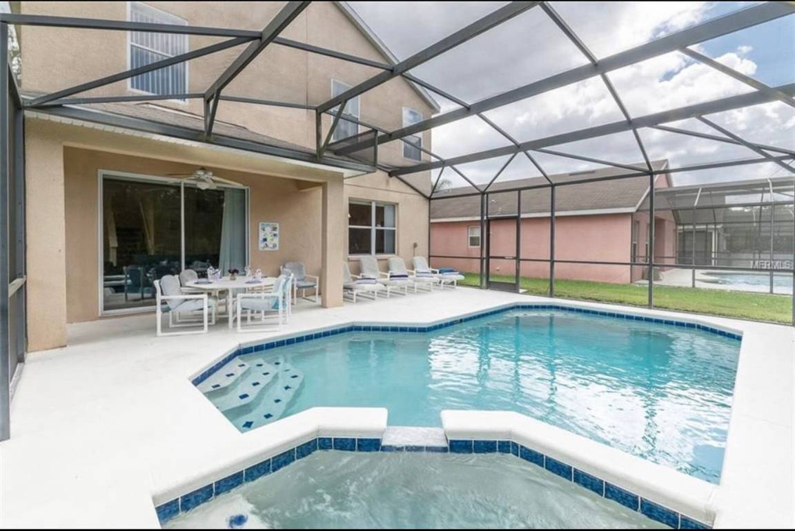 164 M² Apartamento ∙ 4 Habitaciones ∙ 8 Huéspedes - Davenport, FL