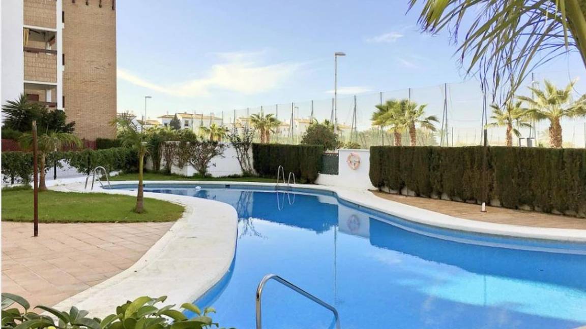 210 M² Apartamento ∙ 3 Habitaciones ∙ 6 Huéspedes - Granada, España