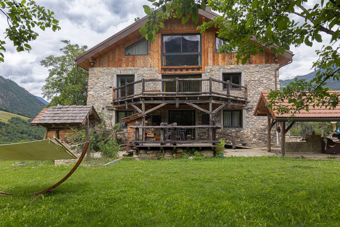 120 M² Chalet ∙ 3 Chambres ∙ 6 Personnes - Brides-les-Bains