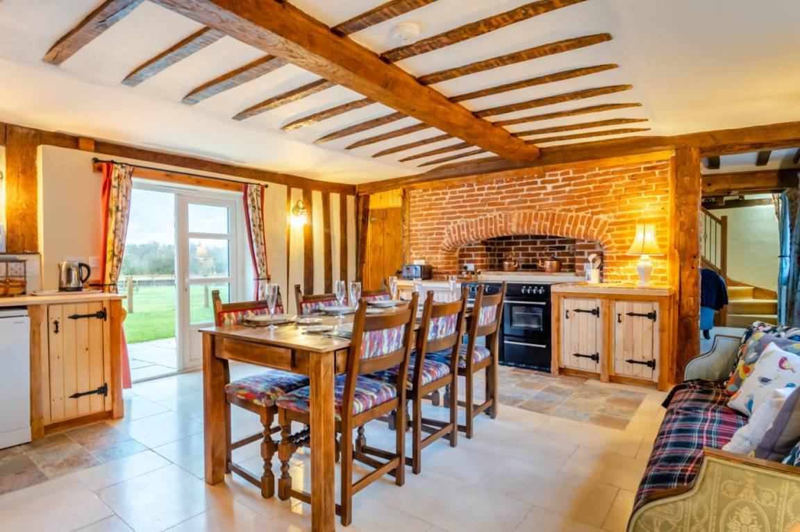 Cottage ∙ 3 Bedrooms ∙ 6 Guests - Dereham