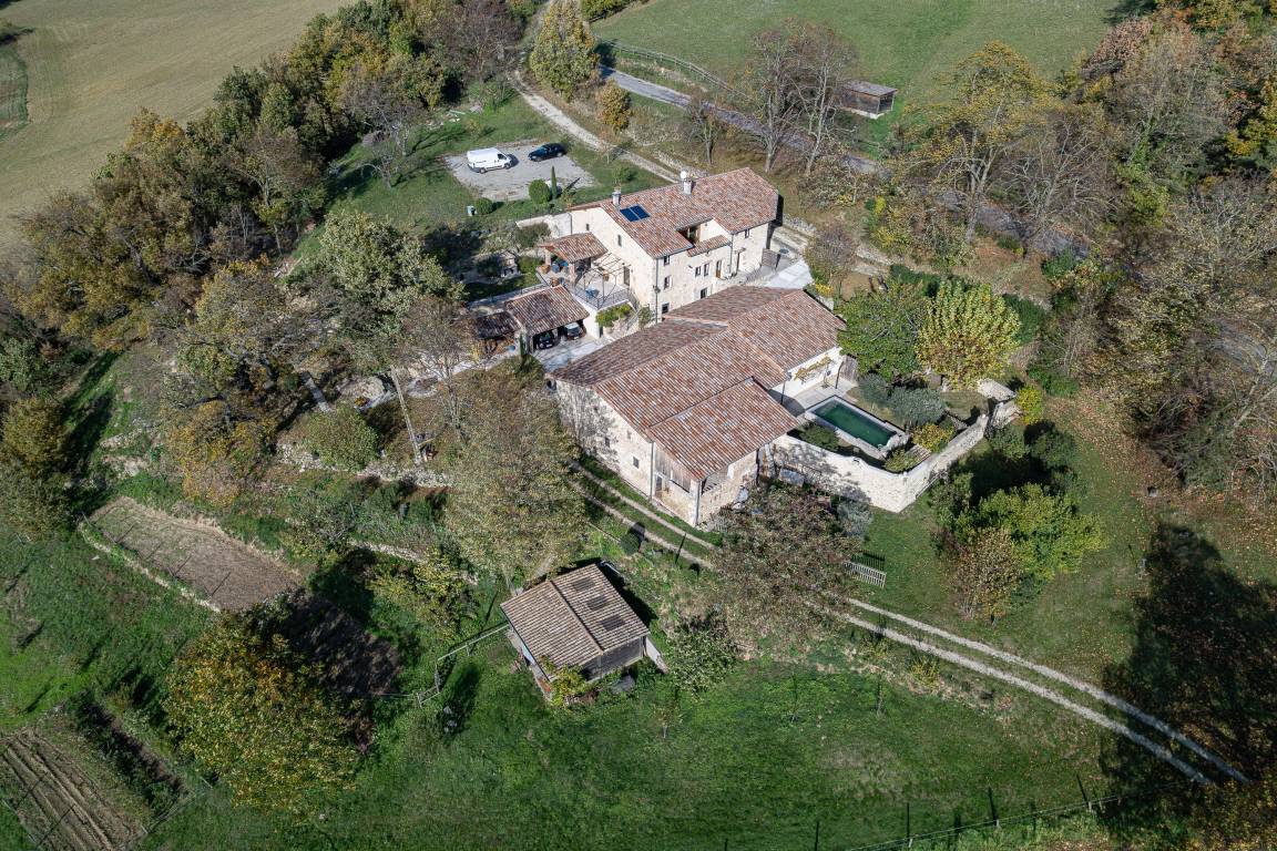 75 M² Ferienhaus ∙ 2 Schlafzimmer ∙ 5 Gäste - Drôme