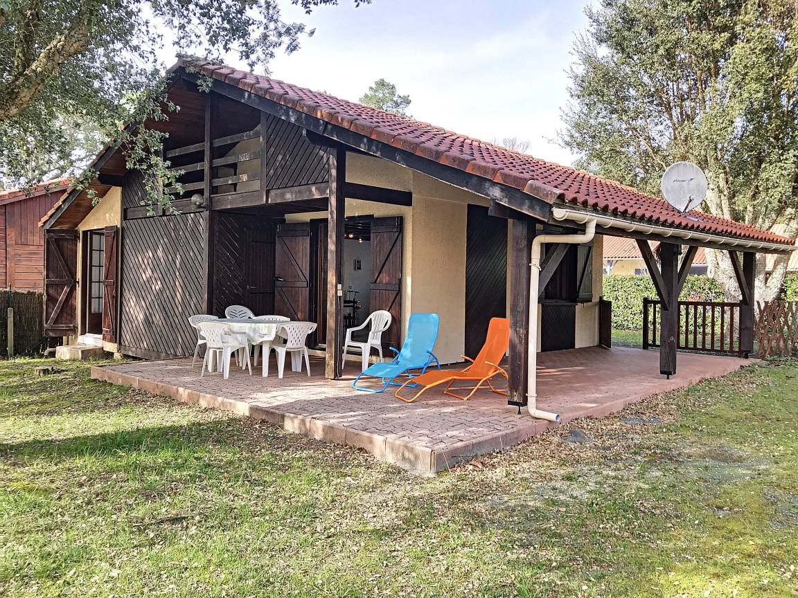 53 M² Ferienhaus ∙ 3 Schlafzimmer ∙ 6 Gäste - Messanges