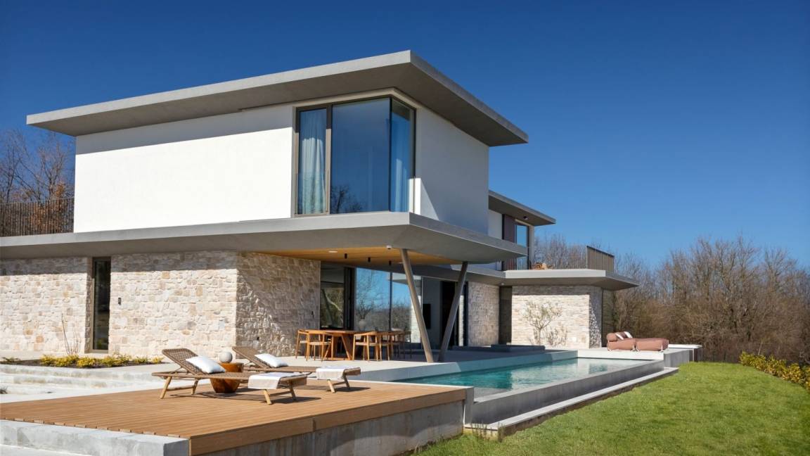 360 M² Villa ∙ 6 Bedrooms ∙ 14 Guests - Motovun