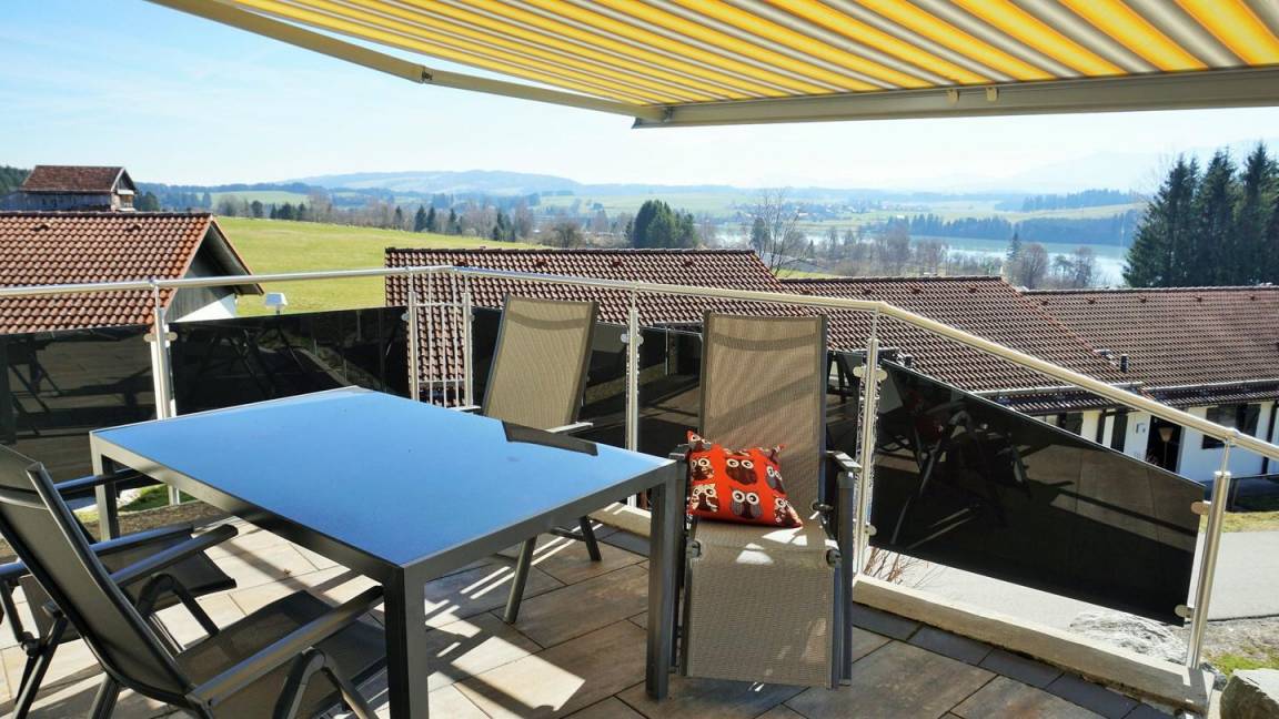 87 M² Ferienhaus ∙ 3 Schlafzimmer ∙ 6 Gäste - Roßhaupten