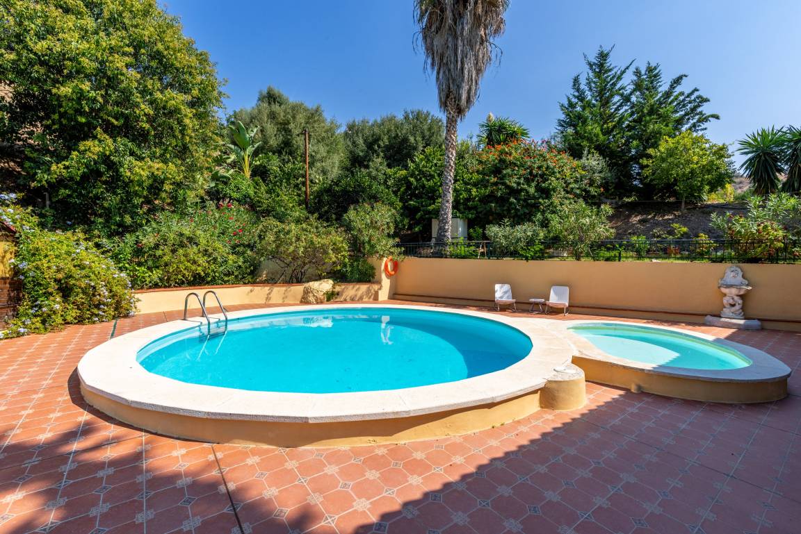 85 M² Maison De Vacances ∙ 2 Chambres ∙ 5 Personnes - Malaga