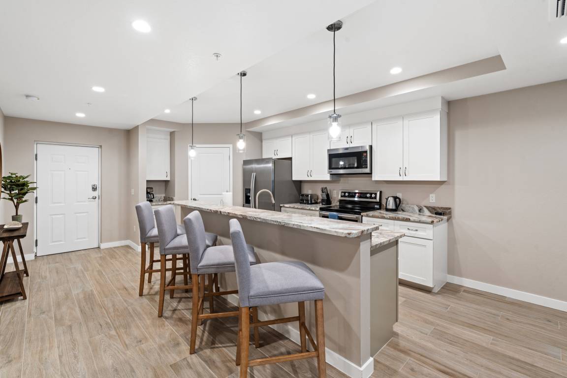 137 M² Condo ∙ 2 Bedrooms ∙ 4 Guests - Cape Coral, FL