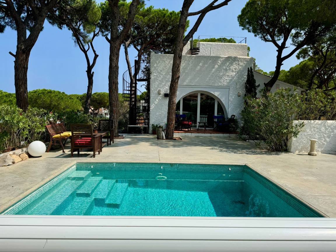 170 M² House ∙ 4 Bedrooms ∙ 8 Guests - Sa Riera