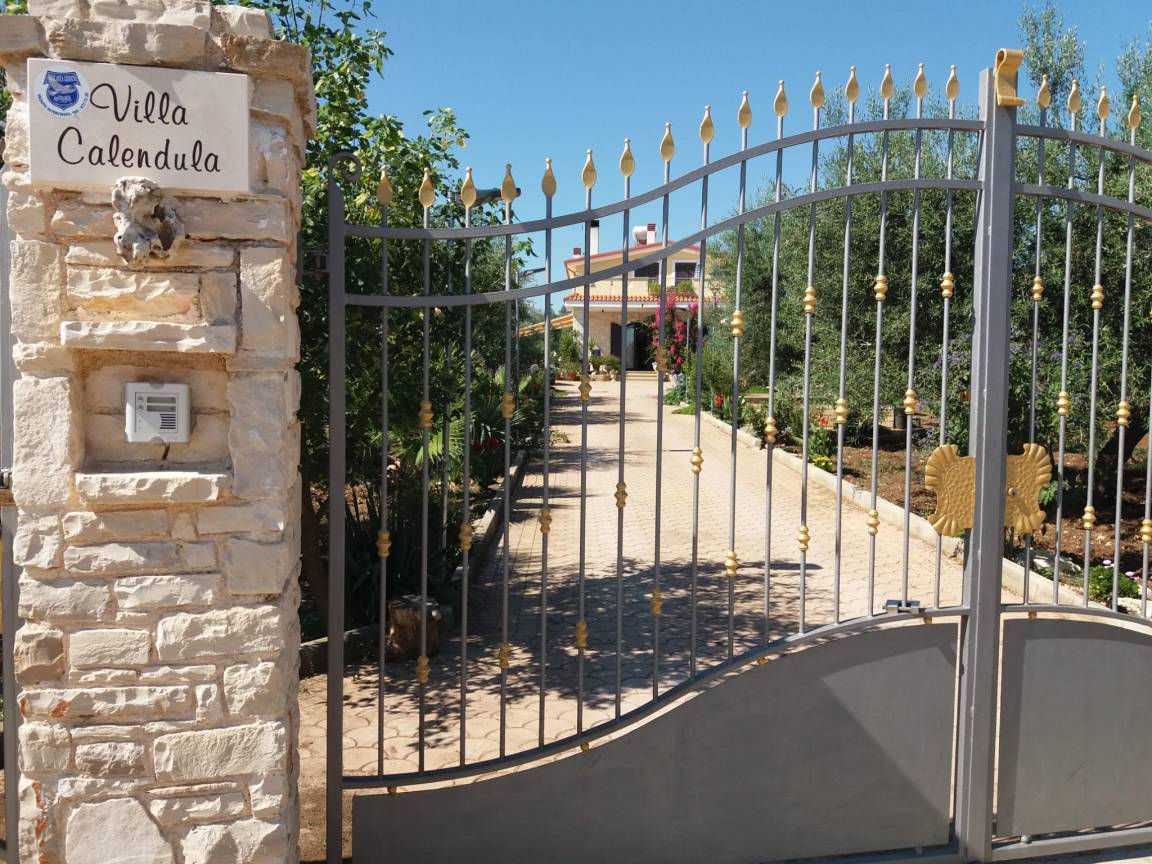 80 M² Appartamento Vacanza ∙ 2 Camere Da Letto ∙ 6 Ospiti - Andria