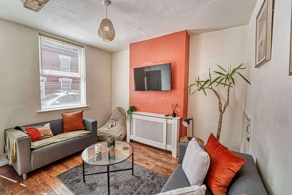 House ∙ 3 Bedrooms ∙ 6 Guests - Worcester