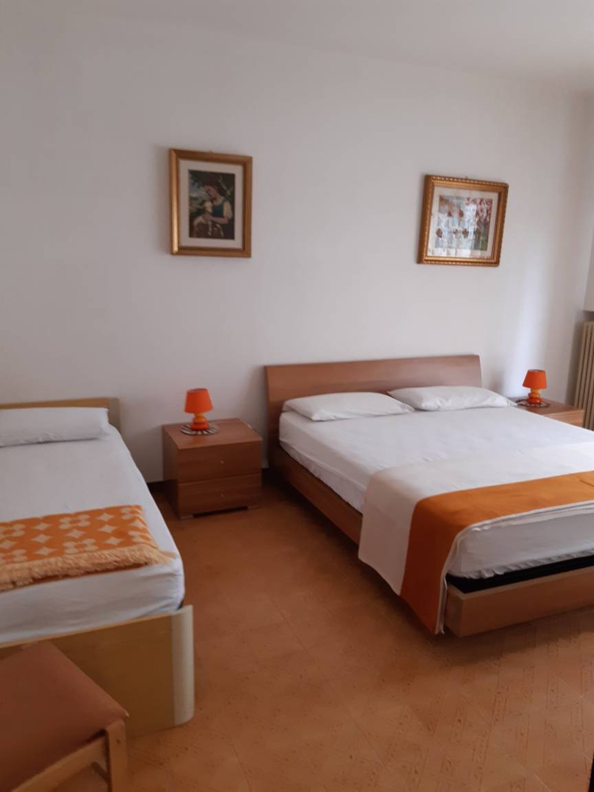 95 M² Ferienwohnung ∙ 3 Schlafzimmer ∙ 8 Gäste - Jesolo