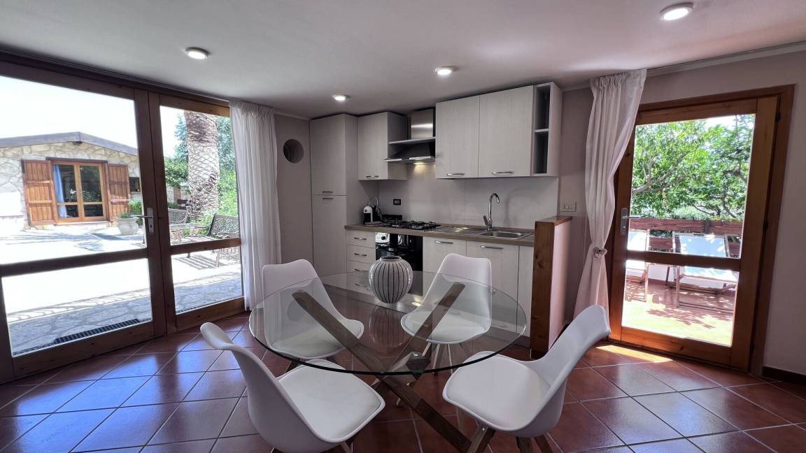 50 M² Casa Rural ∙ 2 Habitaciones ∙ 4 Huéspedes - Castellammare del Golfo