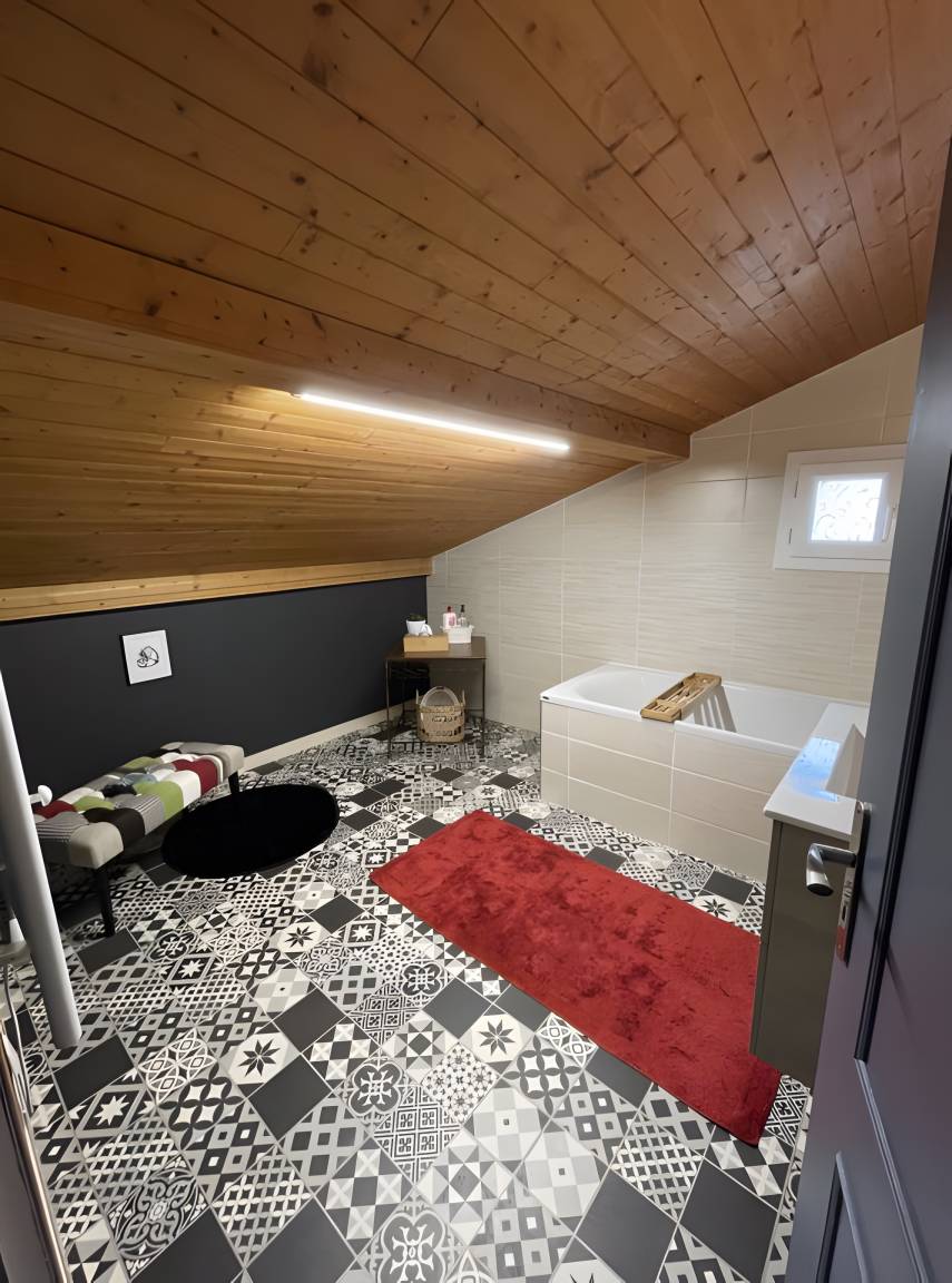 20 M² Chambre D'hôtes ∙ 1 Chambre ∙ 2 Personnes - La Roche-sur-Foron