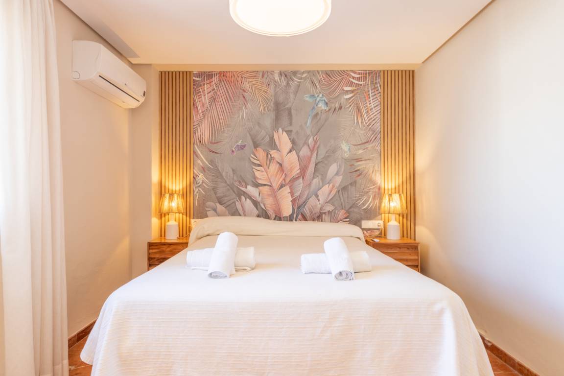 84 M² Appartement ∙ 2 Chambres ∙ 5 Personnes - Benidorm