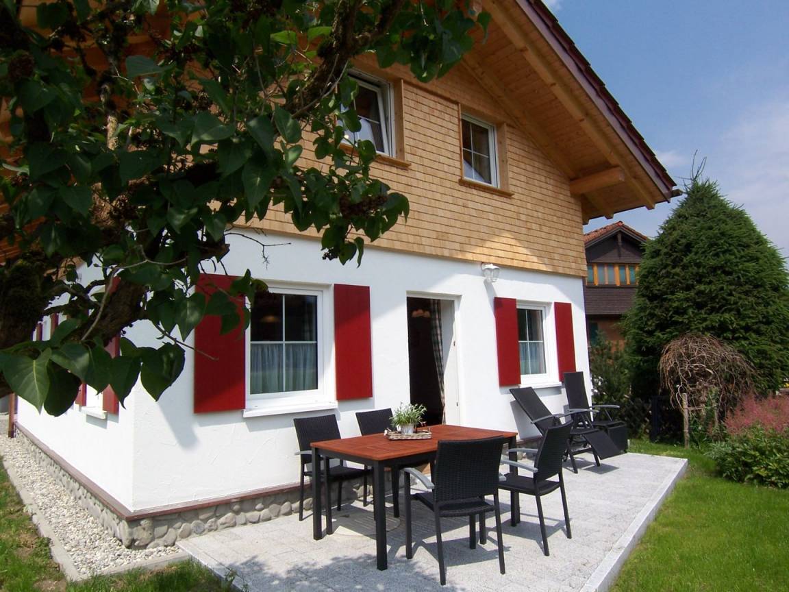 100 M² Ferienhaus ∙ 3 Schlafzimmer ∙ 6 Gäste - Kleinwalsertal