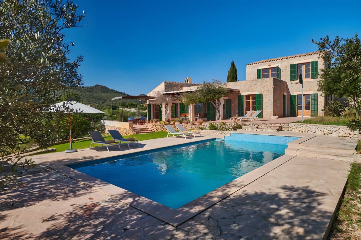 200 M² Casa De Campo ∙ 3 Habitaciones ∙ 6 Huéspedes - Cala Bona, España