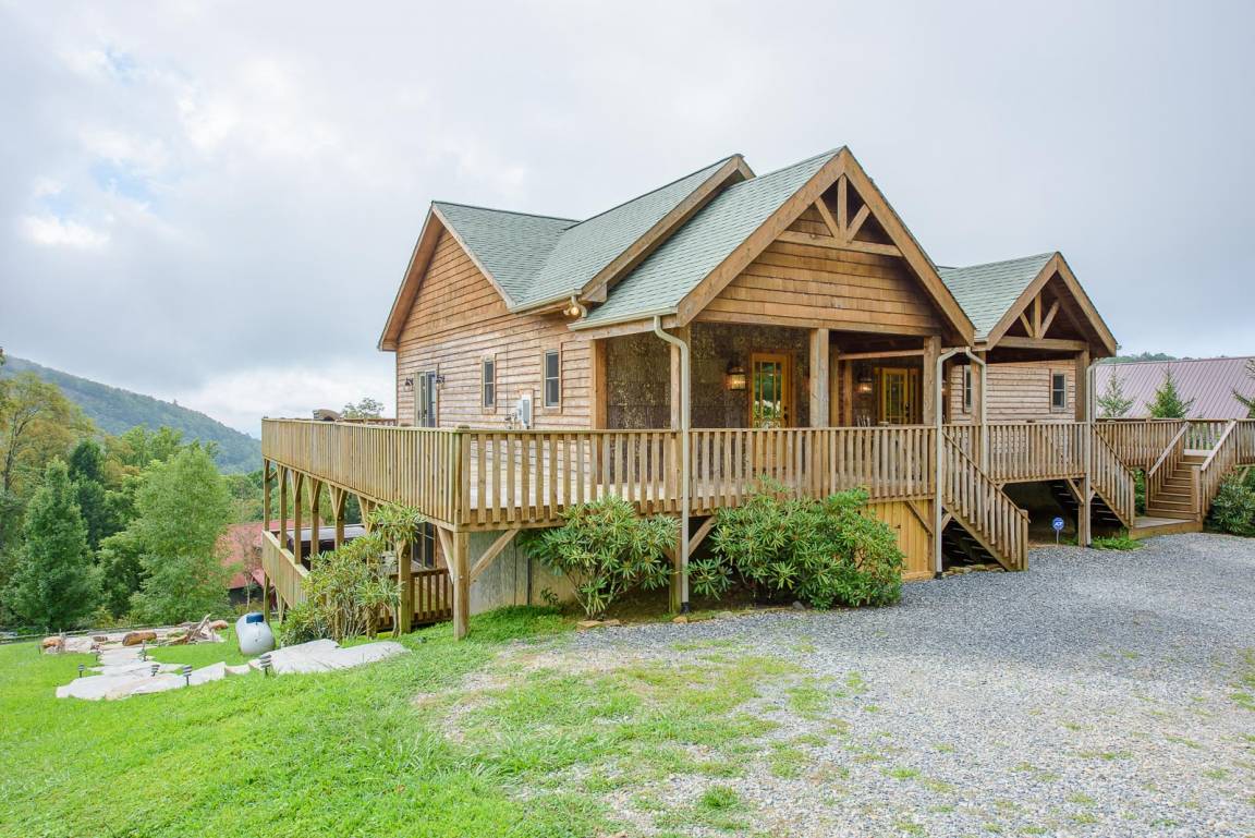 372 M² Cabaña ∙ 4 Habitaciones ∙ 14 Huéspedes - Blowing Rock
