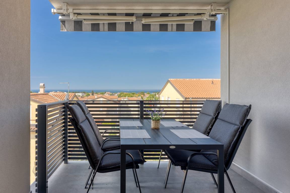65 M² Apartment ∙ 2 Bedrooms ∙ 5 Guests - Poreč