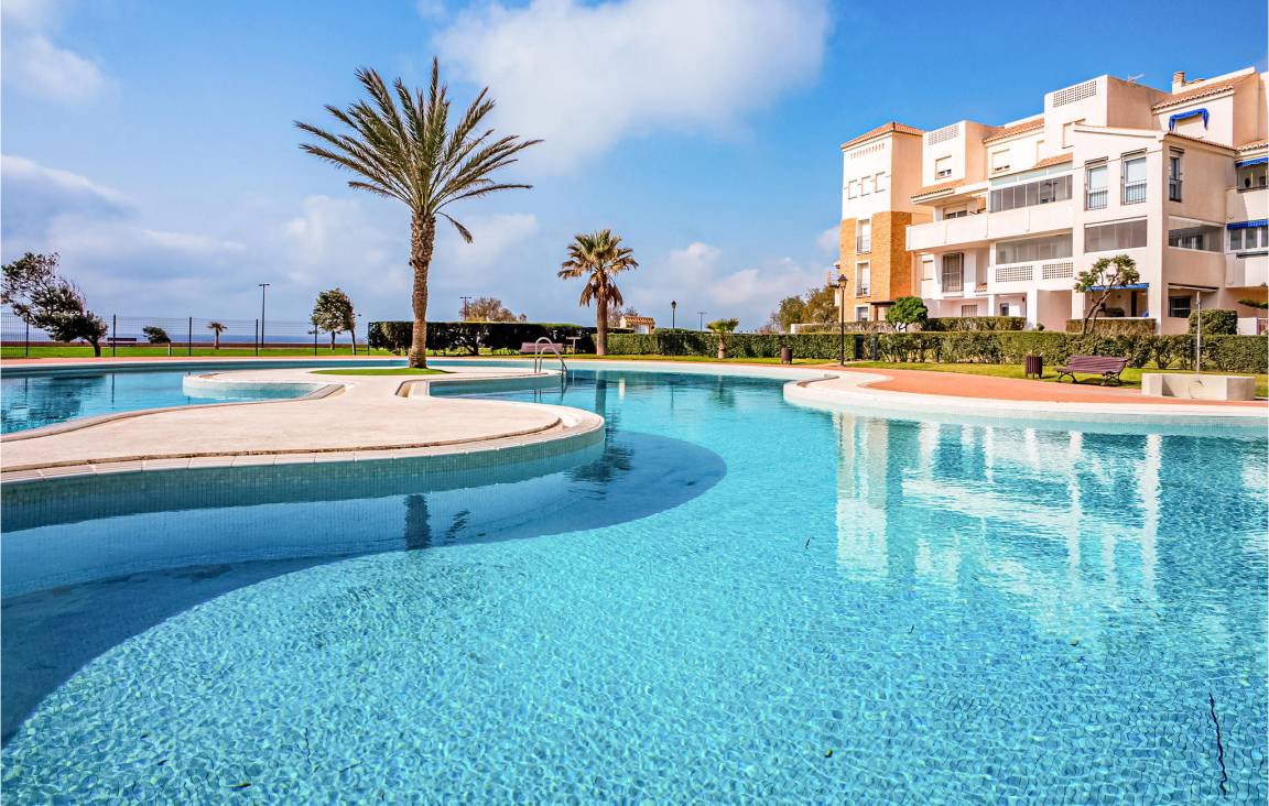 86 M² Apartamento ∙ 2 Habitaciones ∙ 5 Huéspedes - El Ejido