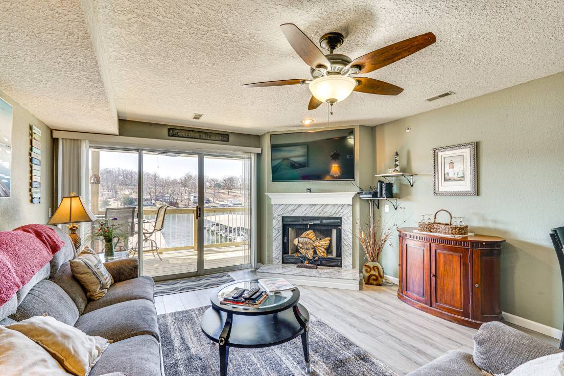 110 M² Apartment ∙ 3 Bedrooms ∙ 6 Guests - Osage Beach, MO