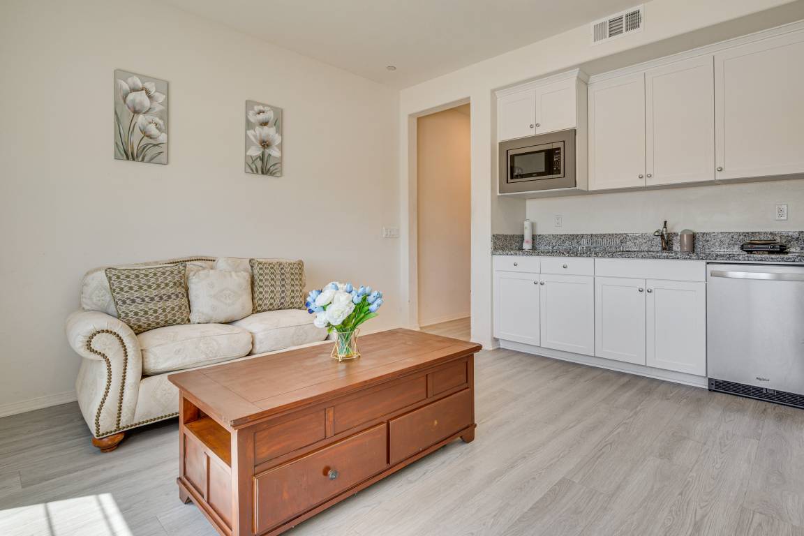 46 M² Apartment ∙ 1 Bedroom ∙ 2 Guests - Victorville, CA