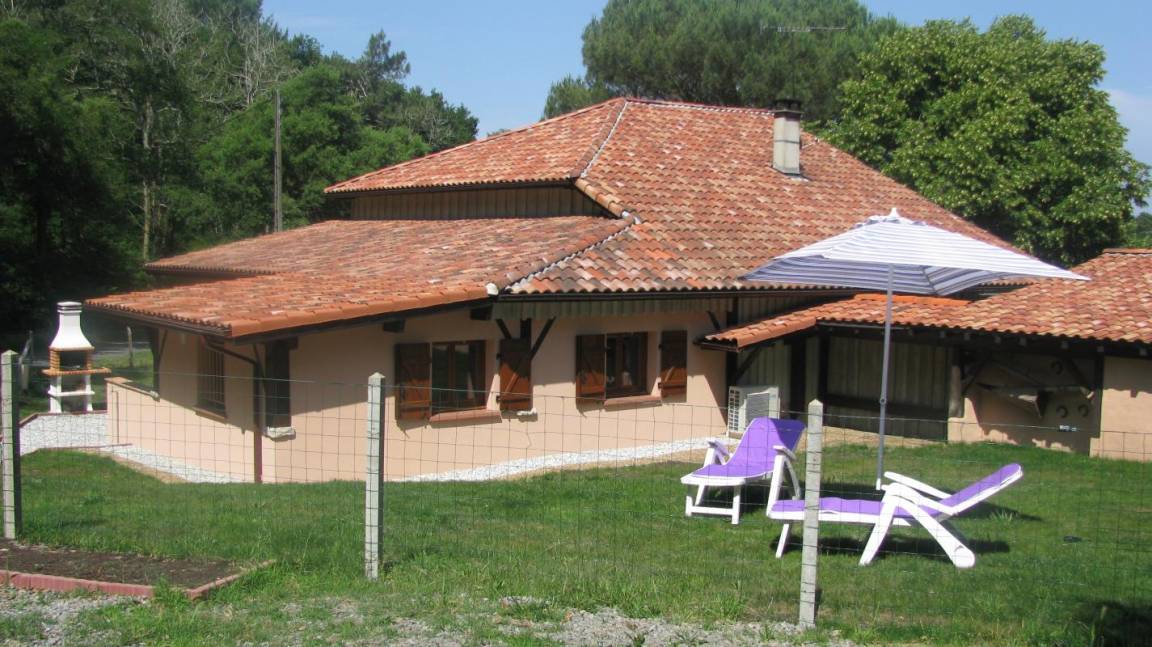 65 M² Gîte ∙ 2 Chambres ∙ 4 Personnes - Linxe