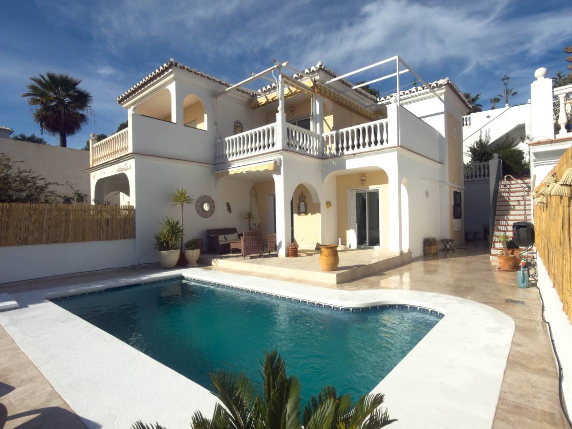 91 M² Casa ∙ 3 Habitaciones ∙ 6 Huéspedes - Torrox