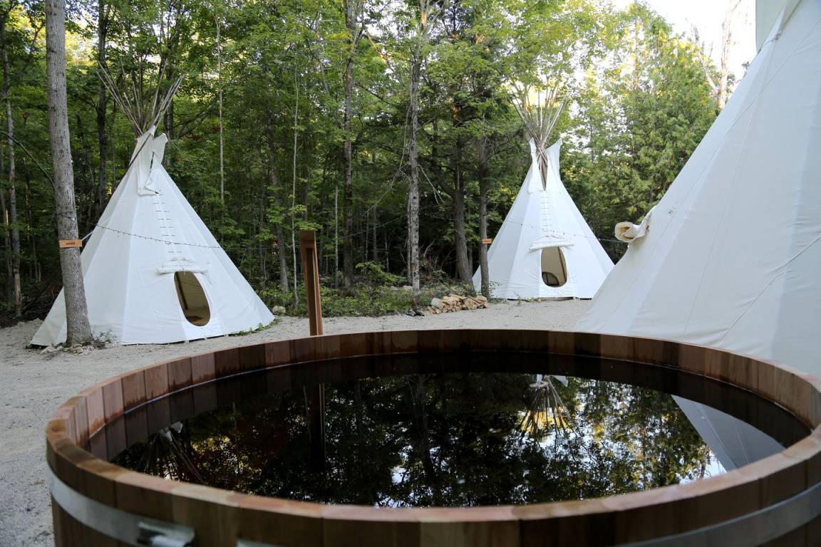 Camping ∙ 1 Bedroom ∙ 6 Guests - Ontario