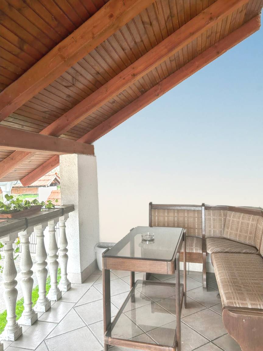 200 M² House ∙ 4 Bedrooms ∙ 10 Guests - Garešnica