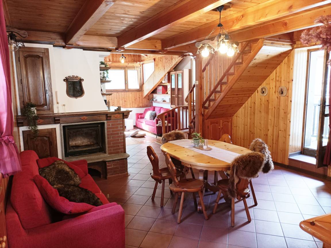 70 M² Apartment ∙ 1 Bedroom ∙ 2 Guests - Champorcher
