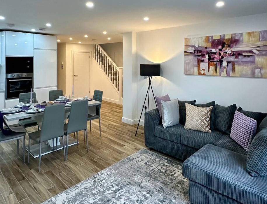 114 M² Ferienhaus ∙ 3 Schlafzimmer ∙ 5 Gäste - London