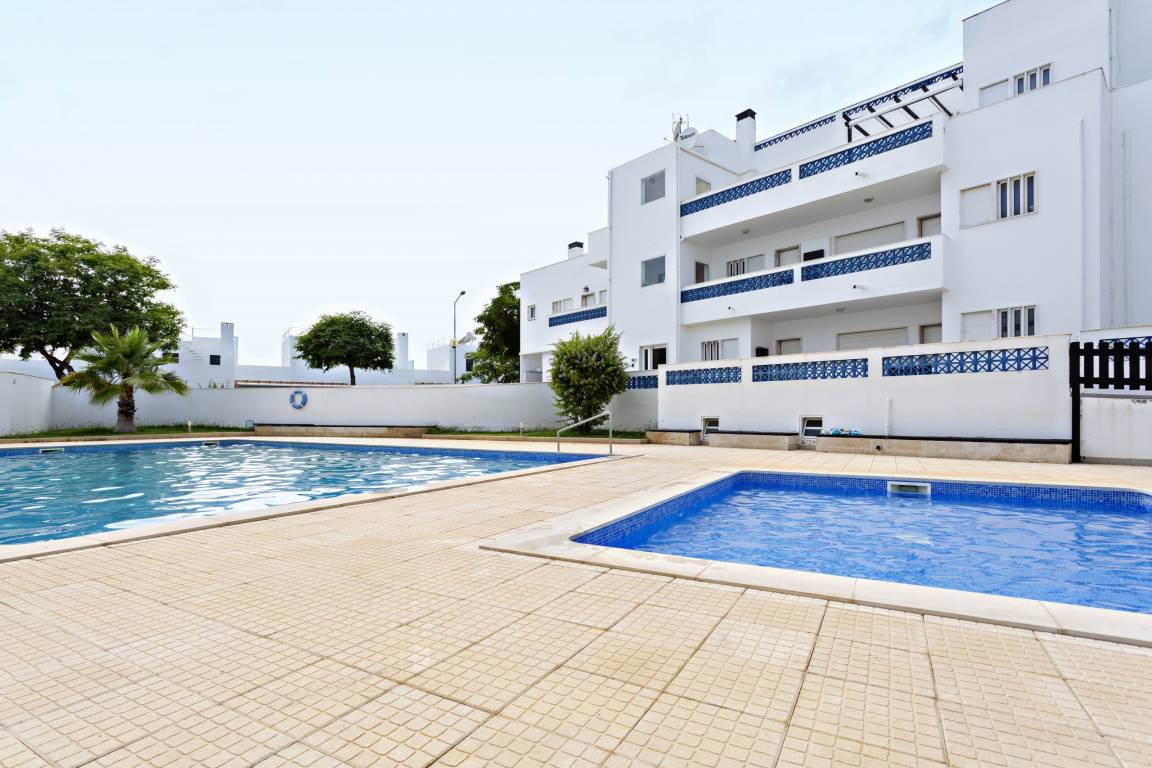 93 M² Apartment ∙ 2 Bedrooms ∙ 4 Guests - Santa Luzia, Portugal