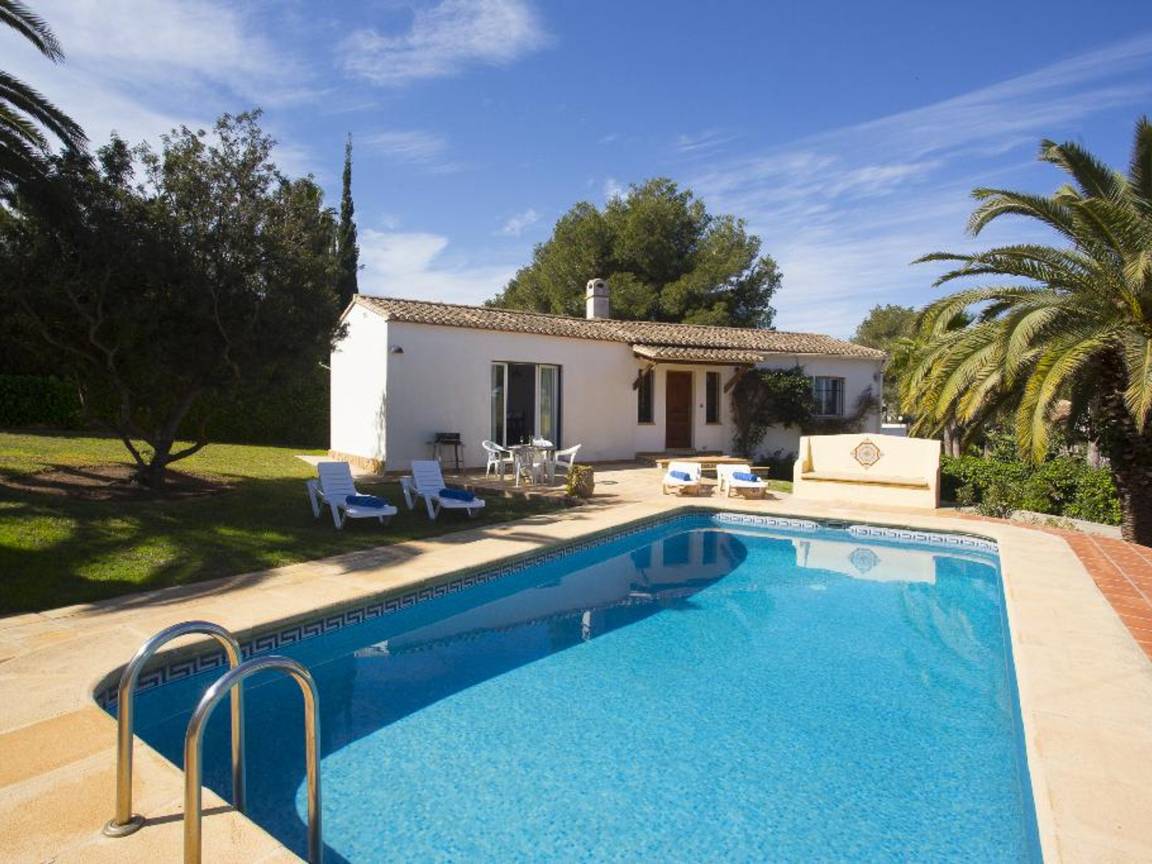 75 M² Villa ∙ 2 Bedrooms ∙ 4 Guests - Xàbia