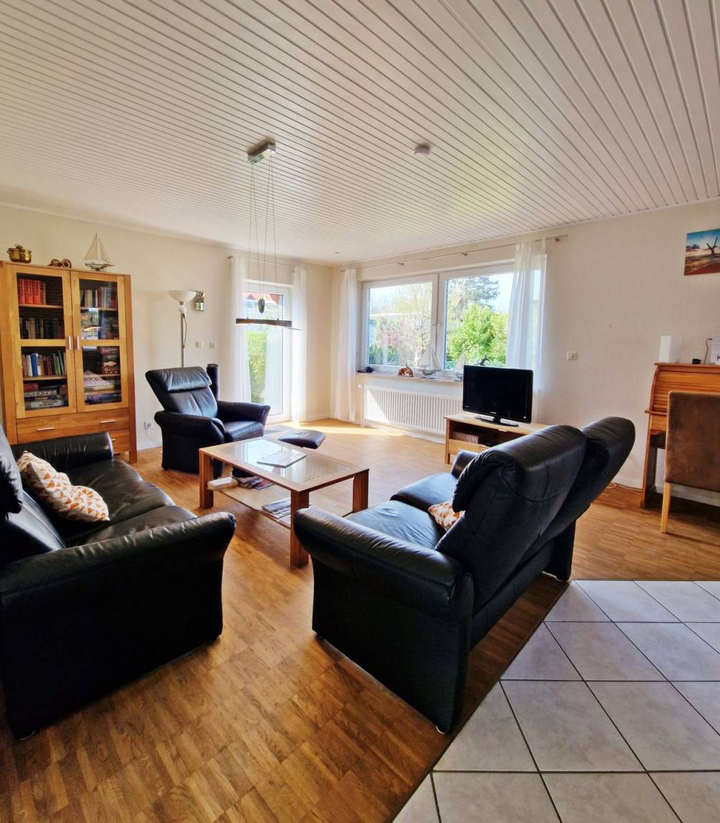 100 M² Ferienhaus ∙ 2 Schlafzimmer ∙ 4 Gäste - Heiligenhafen