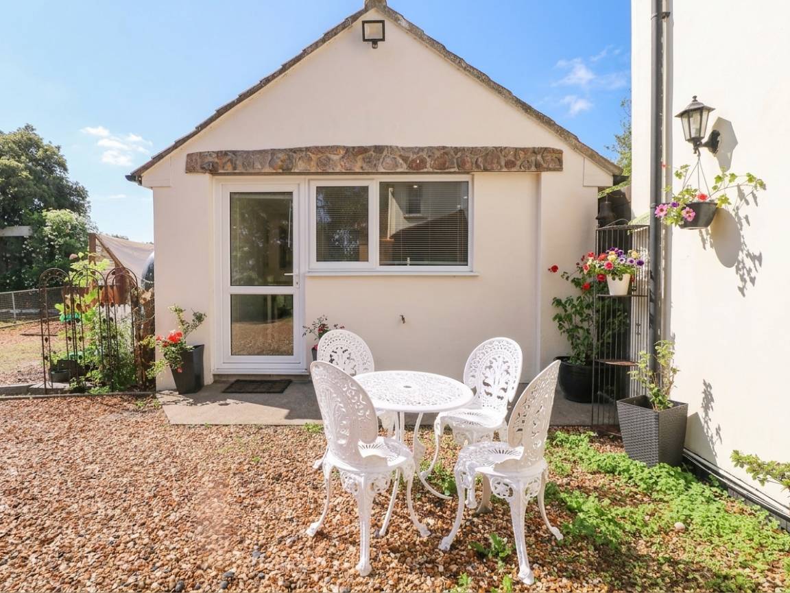 Cottage ∙ 1 Bedroom ∙ 2 Guests - Bristol Airport (BRS)