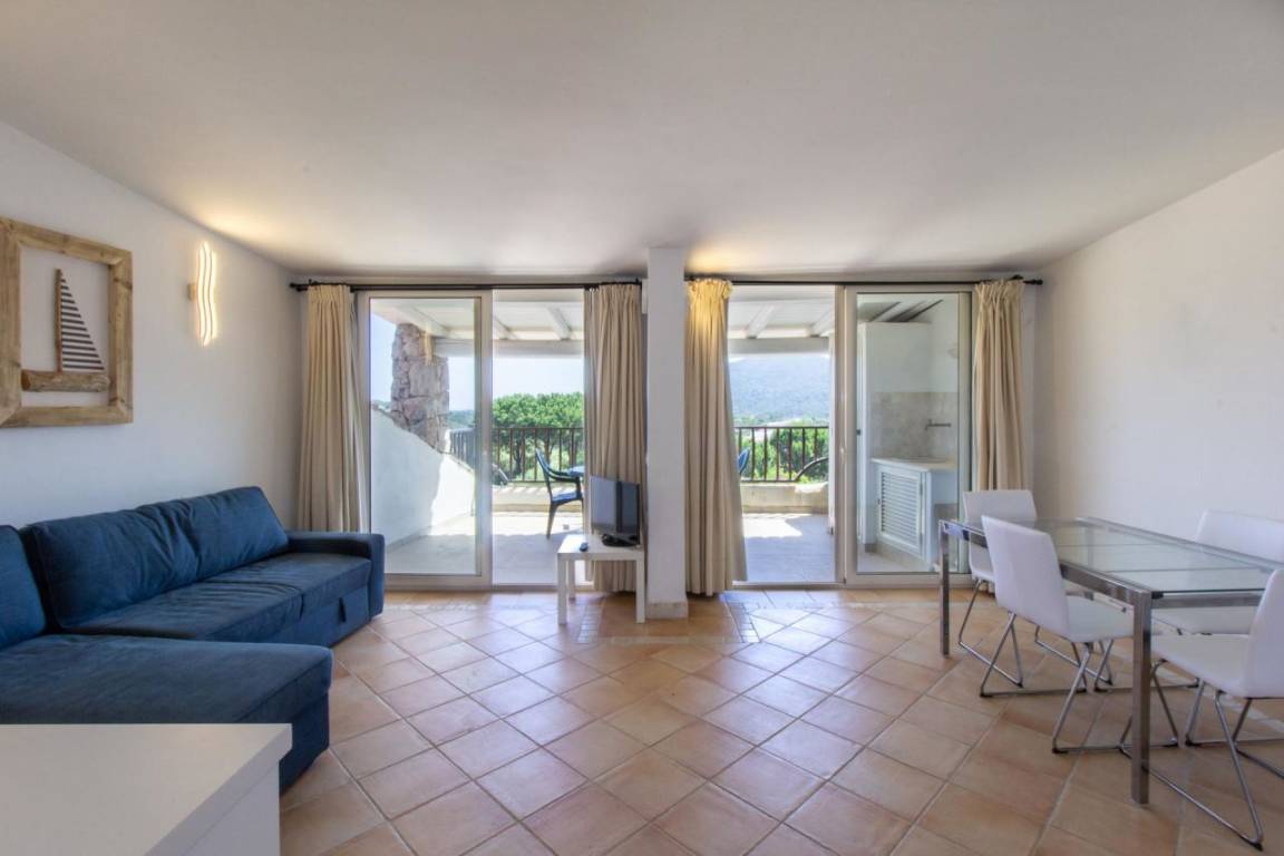 70 M² Apartment ∙ 3 Bedrooms ∙ 8 Guests - Olbia