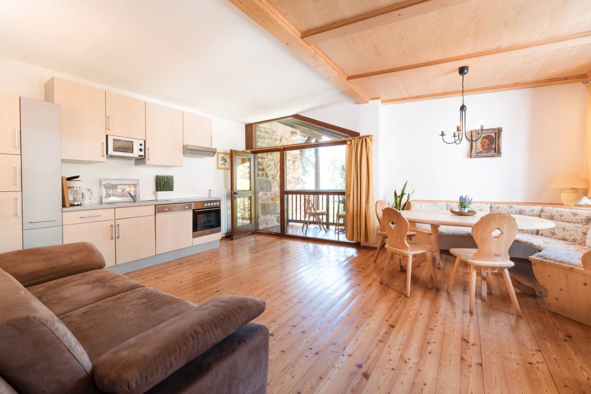 70 M² Apartment ∙ 2 Bedrooms ∙ 5 Guests - Bolzano