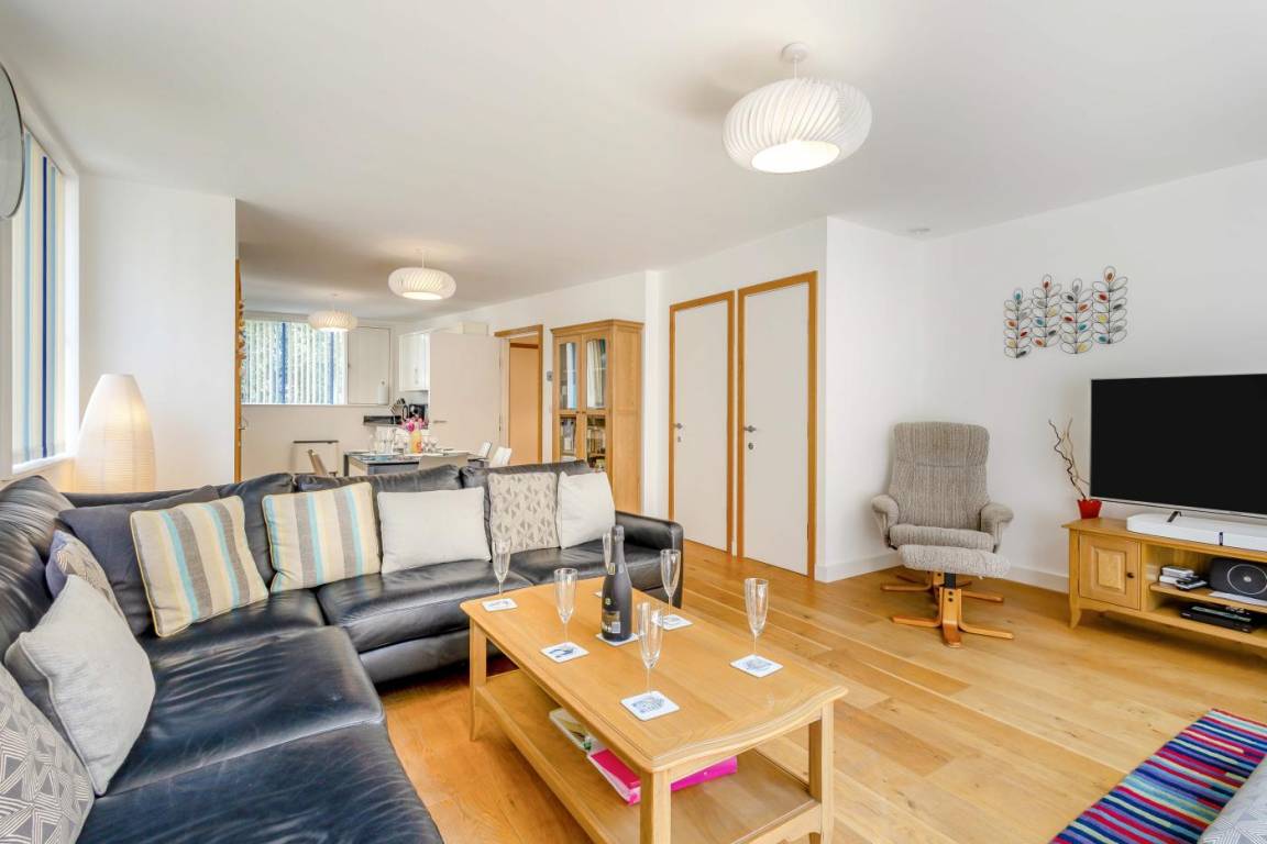 Apartment ∙ 2 Bedrooms ∙ 4 Guests - Southwold