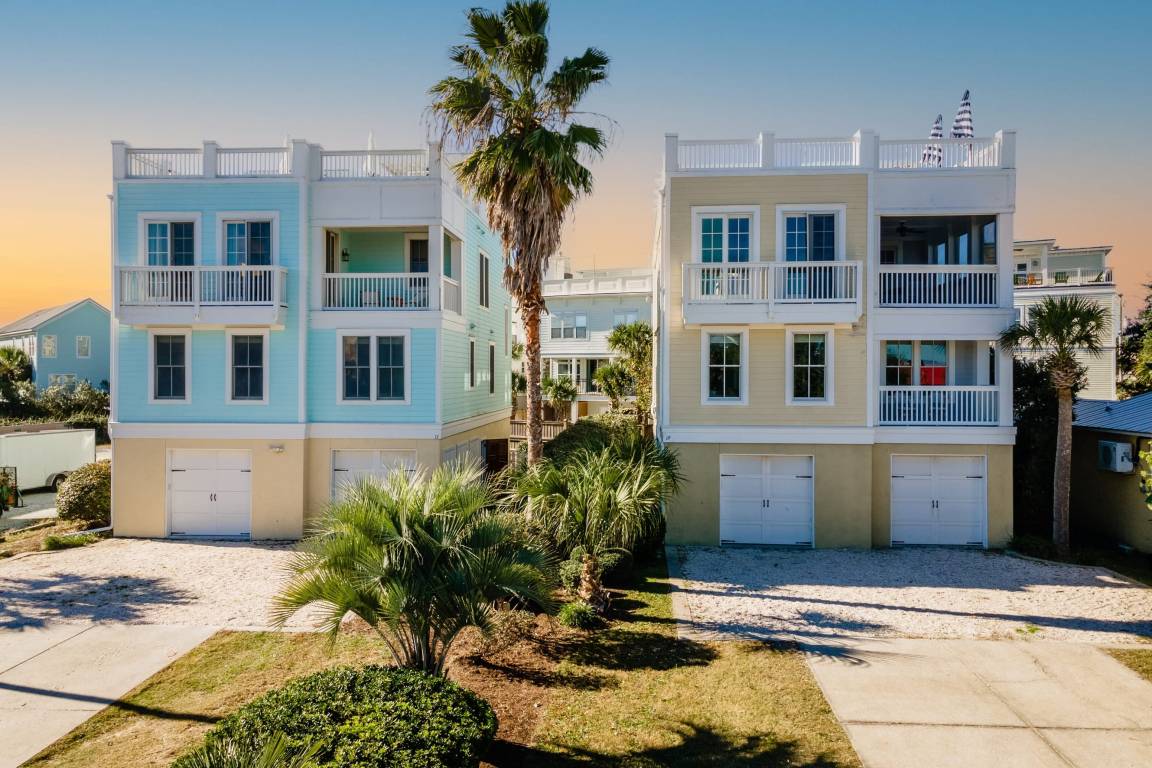 243 M² House ∙ 12 Bedrooms ∙ 28 Guests - Mount Pleasant, SC