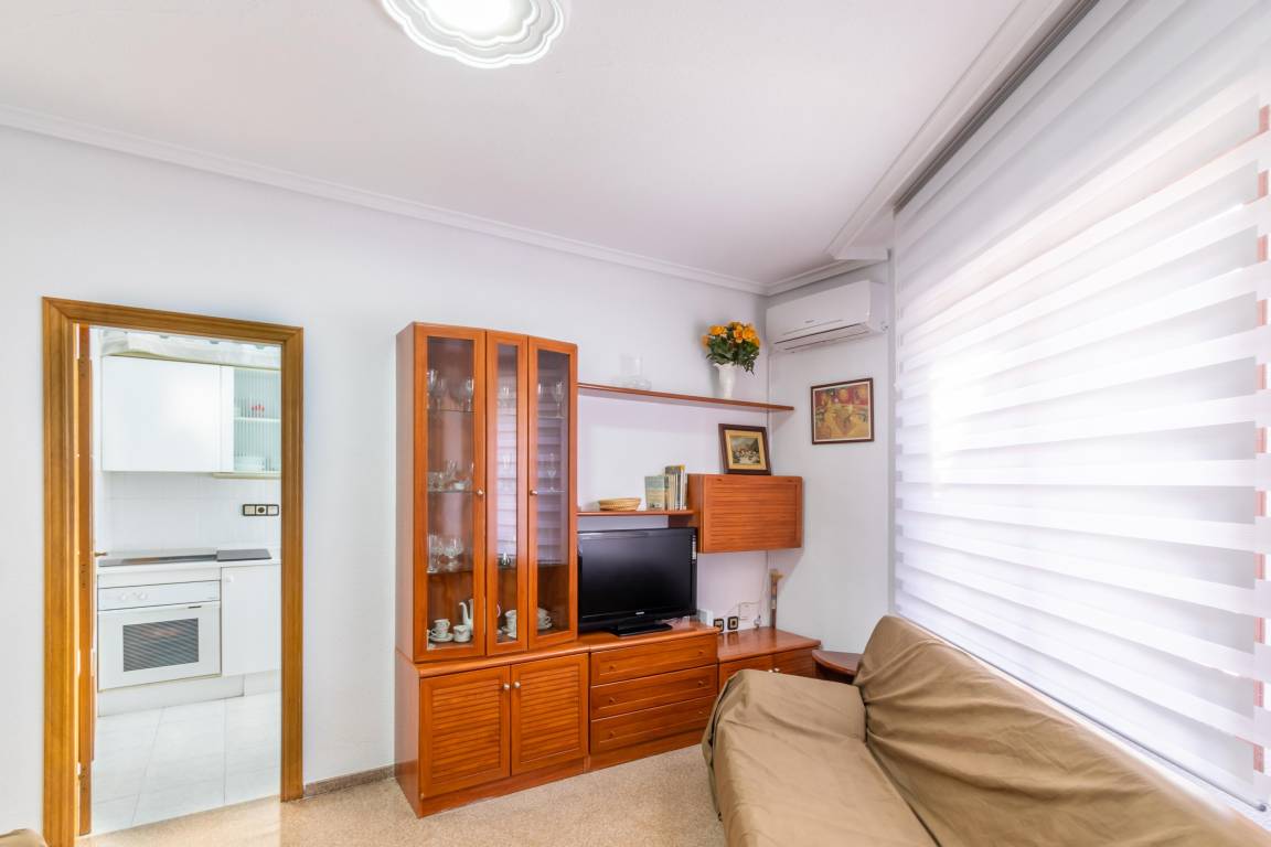 60 M² Ferienwohnung ∙ 2 Schlafzimmer ∙ 4 Gäste - Alicante