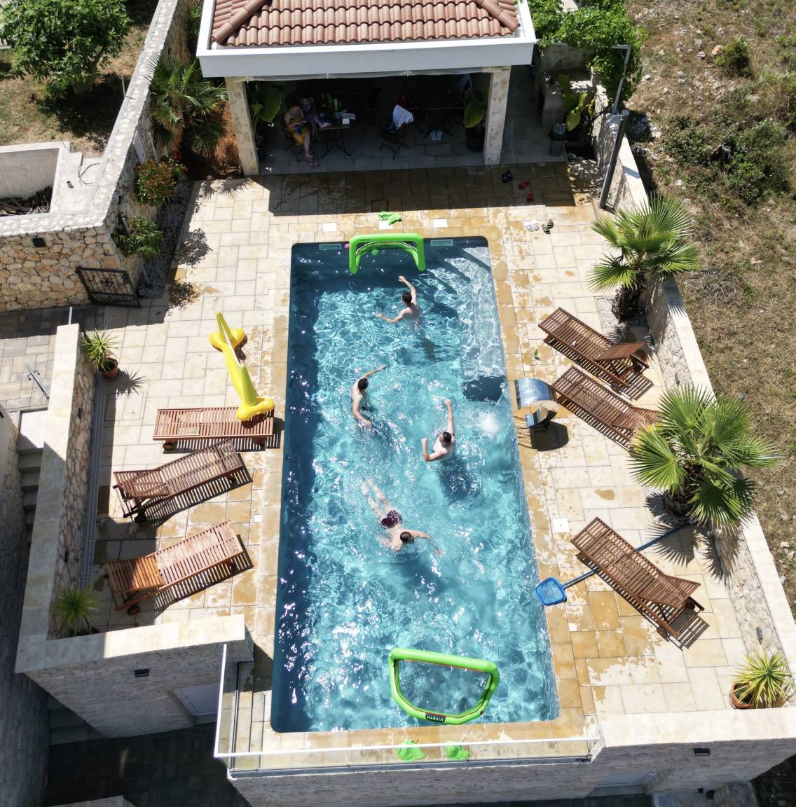 83 M² Apartment ∙ 2 Bedrooms ∙ 4 Guests - Nin