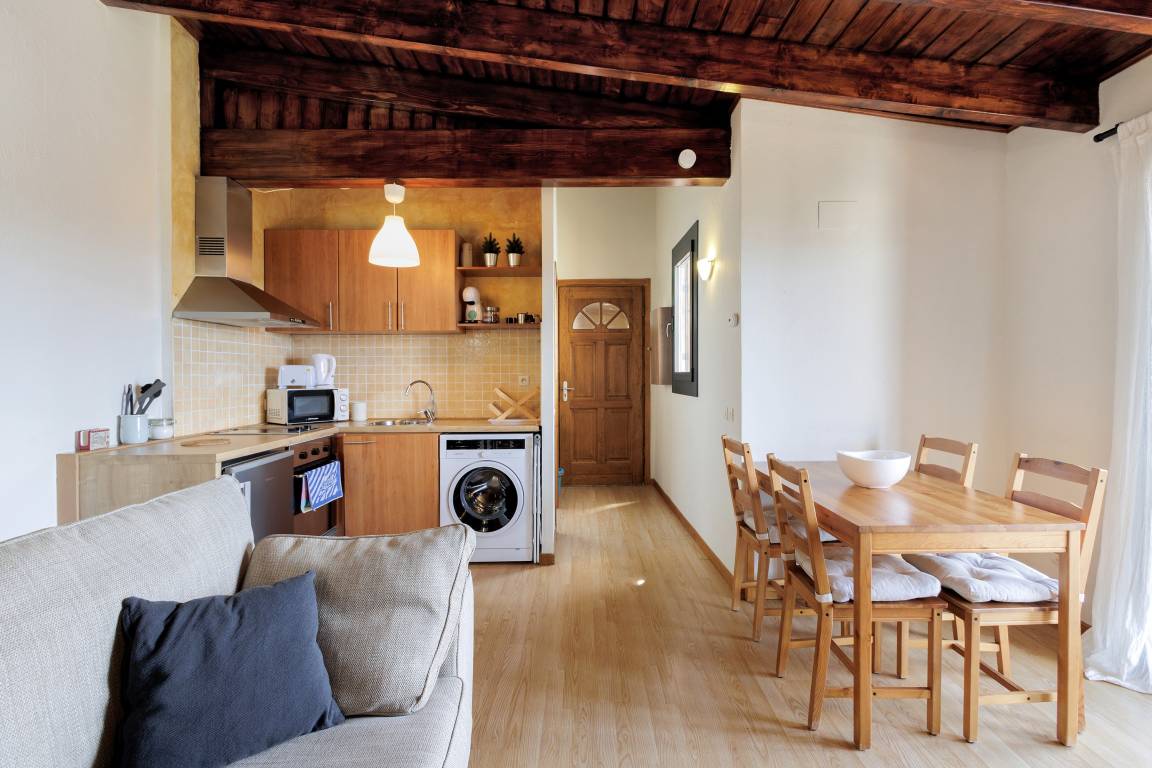 70 M² Apartamento ∙ 2 Habitaciones ∙ 4 Huéspedes - Puigcerdà