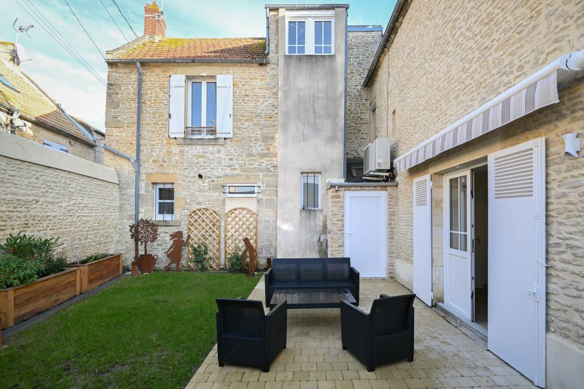 85 M² Maison De Vacances ∙ 2 Chambres ∙ 4 Personnes - Courseulles-sur-Mer