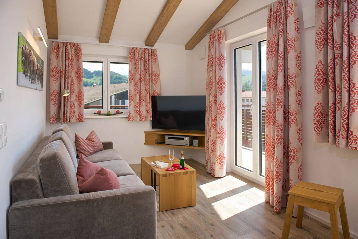 67 M² Ferienwohnung ∙ 2 Schlafzimmer ∙ 4 Gäste - Steibis