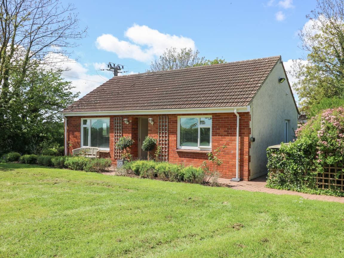 Cottage ∙ 3 Bedrooms ∙ 6 Guests - Haverfordwest