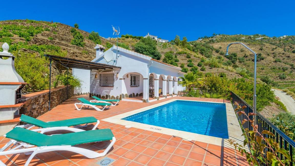 150 M² House ∙ 3 Bedrooms ∙ 6 Guests - Cómpeta
