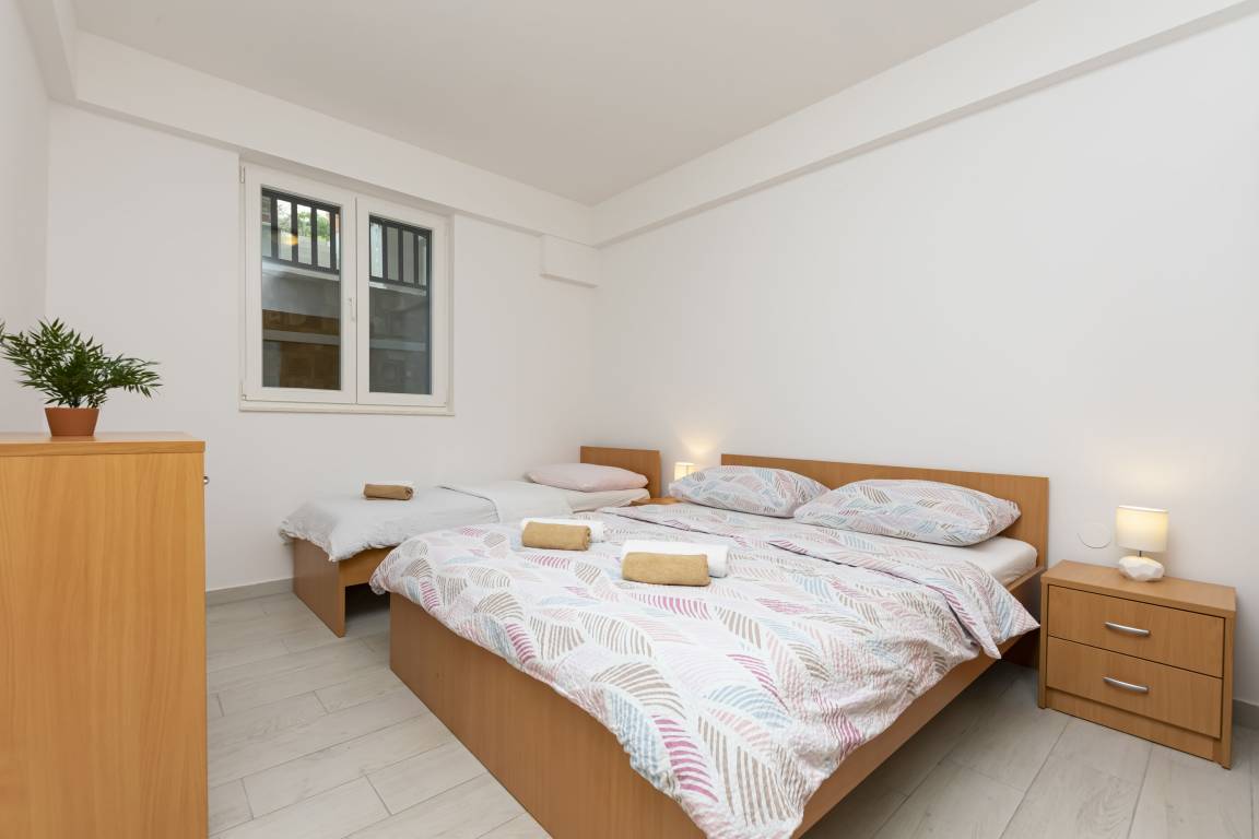 45 M² Apartment ∙ 2 Bedrooms ∙ 4 Guests - Supetar