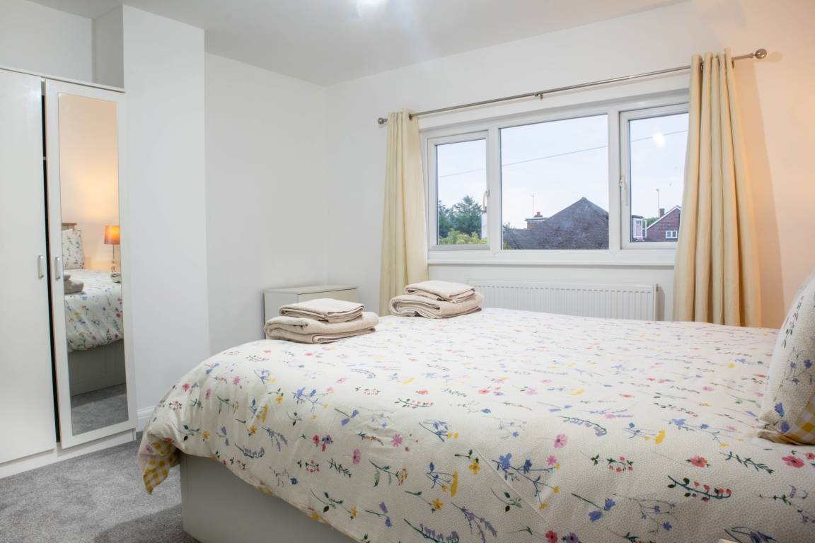 120 M² House ∙ 3 Bedrooms ∙ 8 Guests - Southend-on-Sea